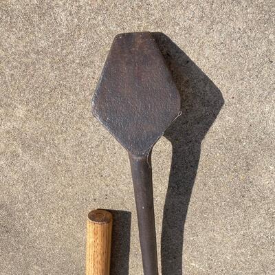 Hubbard Spike Maul & Hand Forged Tool (G - SS) | EstateSales.org