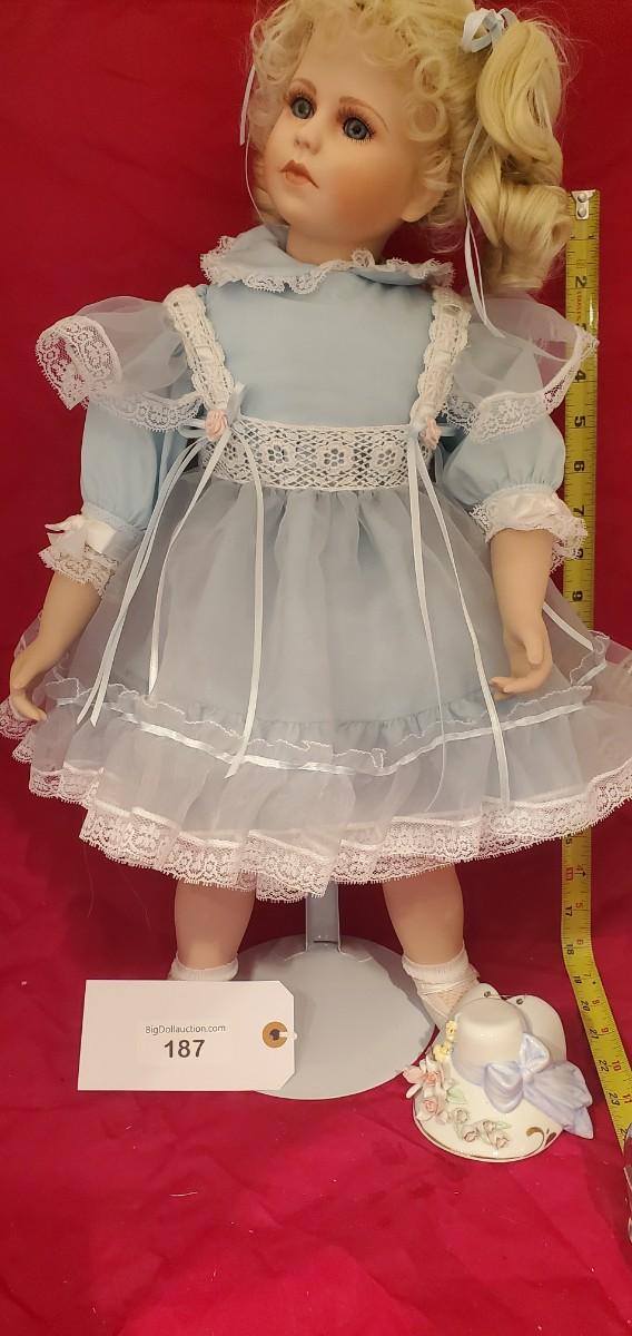 LOT 187 - 22" "Barbie Sue" By: Thelma Resch | EstateSales.org