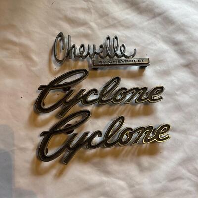 Chevrolet & Cyclone Metal Emblems ( LF-MG) | EstateSales.org
