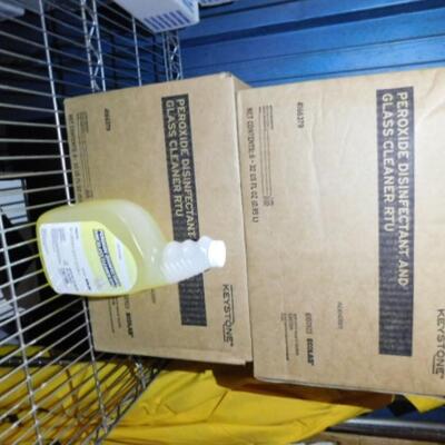 Keystone Peroxide Disinfectant Glass Cleaner 18ct | EstateSales.org