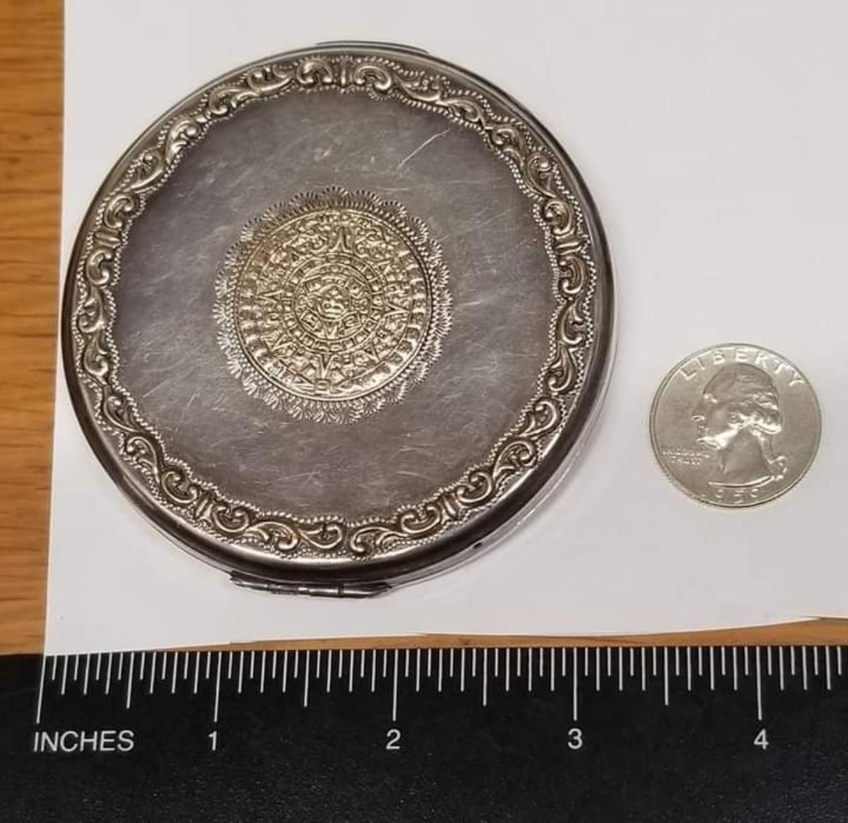 Sterling silver compact vintage | EstateSales.org