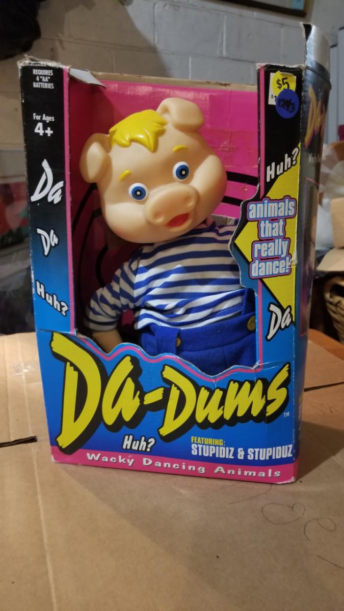 Da-Dums Pig Toy | EstateSales.org