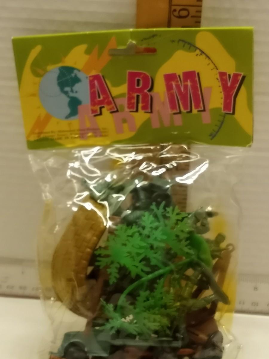Boley Military Playset USA army new in package | EstateSales.org