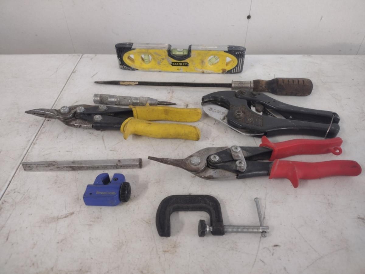 Hand Tool Assortment | EstateSales.org