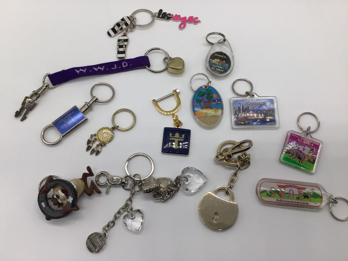 Lot of 13 key ”‘ chains | EstateSales.org
