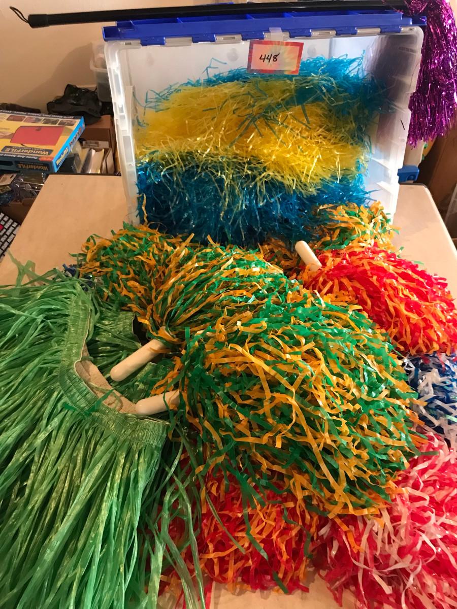 Tub of Pom Poms | EstateSales.org