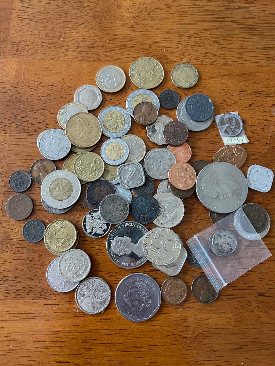 Large Coin Lot (Mixed) | EstateSales.org