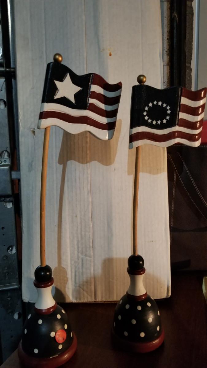 2 Flags & Stands | EstateSales.org