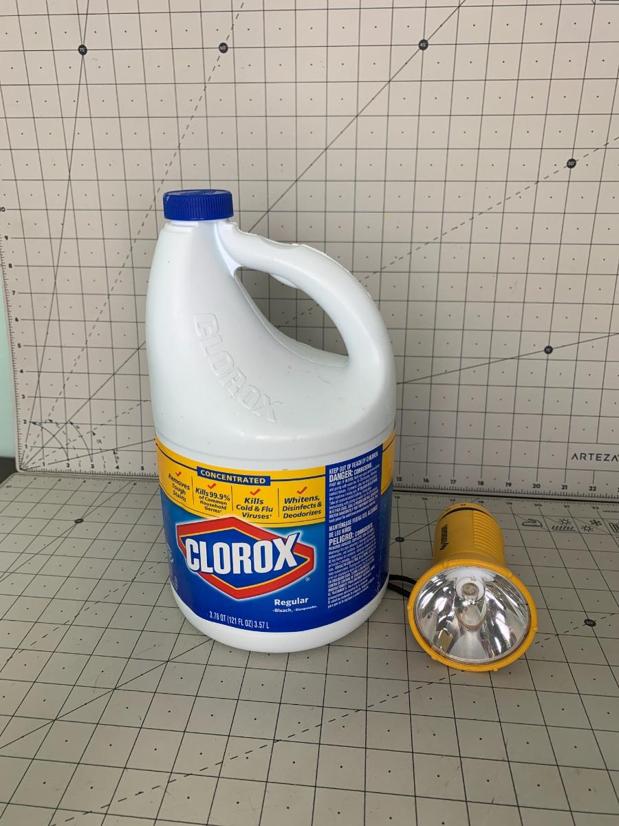 #110 Bleach & Flashlight | EstateSales.org