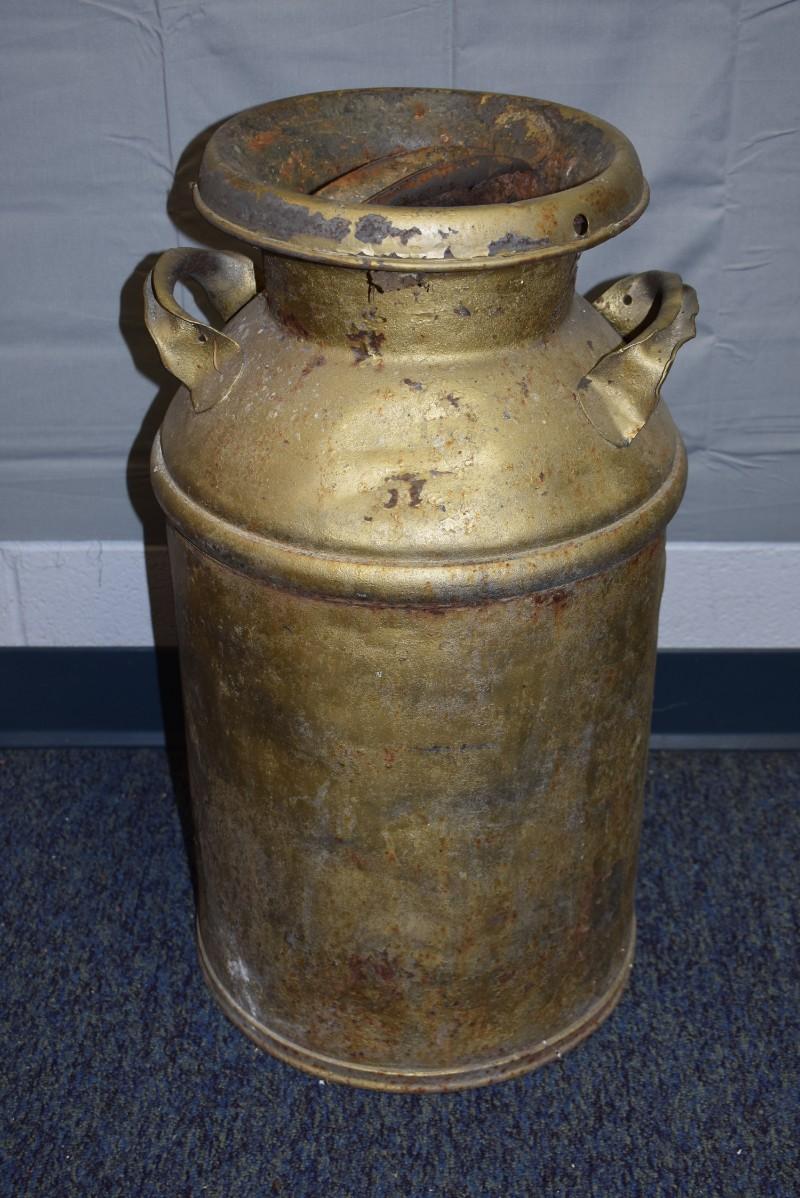 Metal Milk Can | EstateSales.org