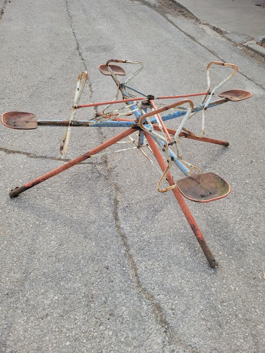 Antique / Vintage 4 Way SeeSaw | EstateSales.org