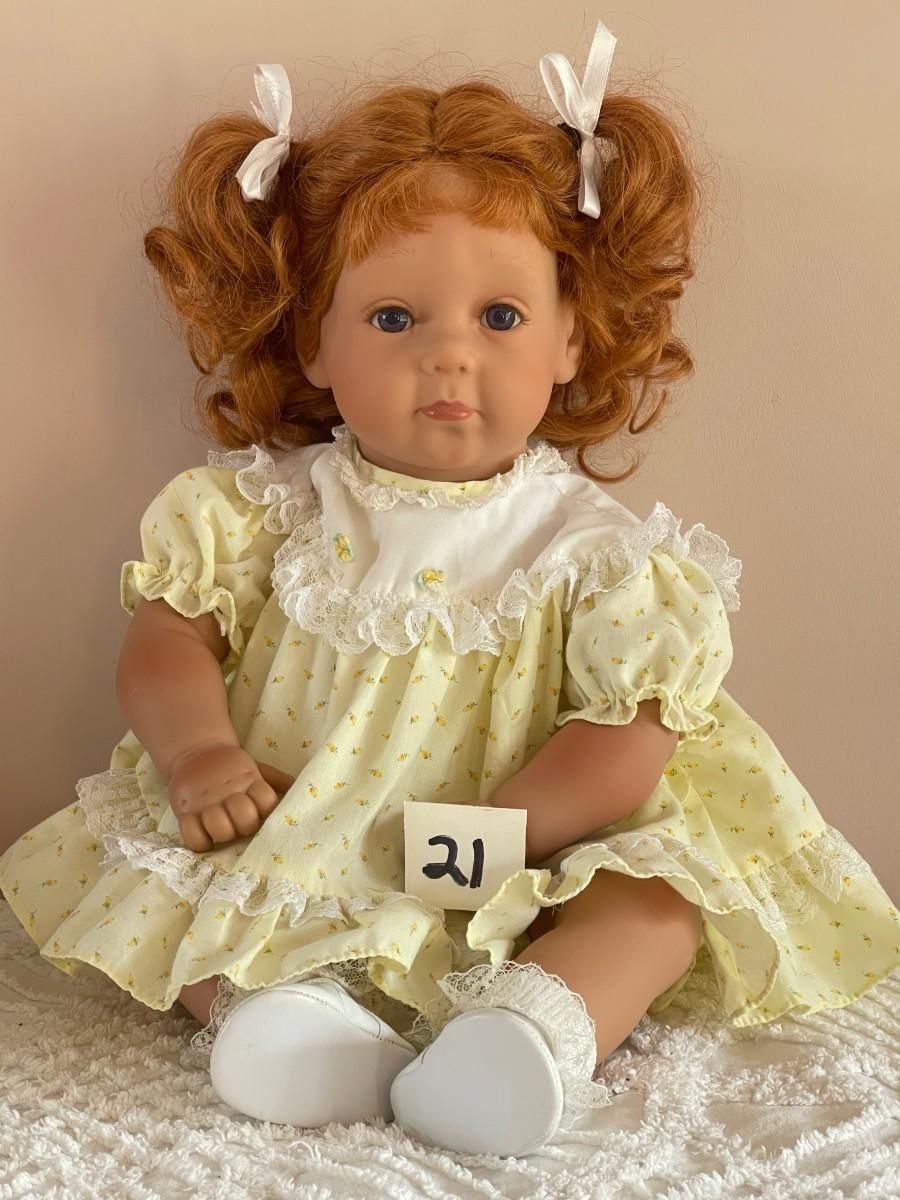 Item # 21 1995 Pat Seacrist "POUTY" Doll | EstateSales.org