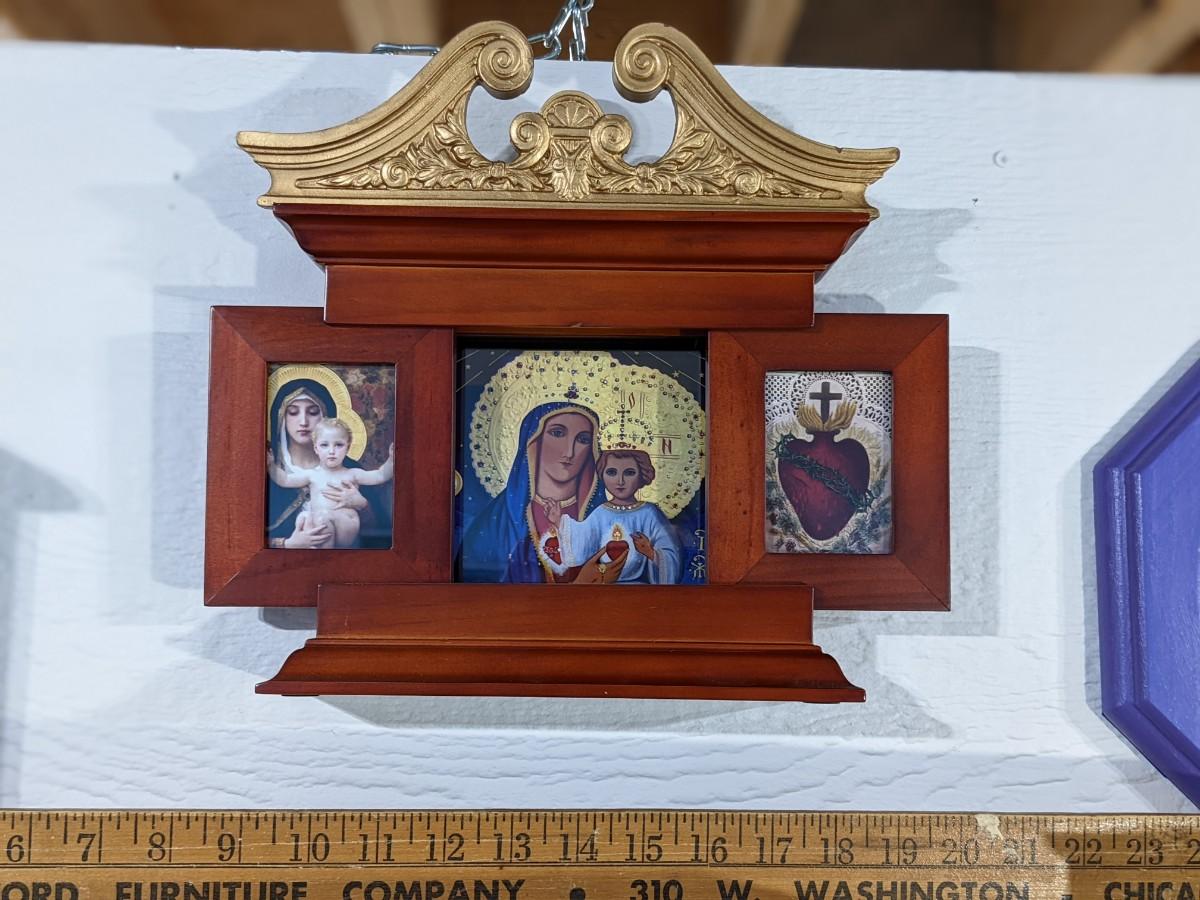 Religious Images in Shadow Box | EstateSales.org