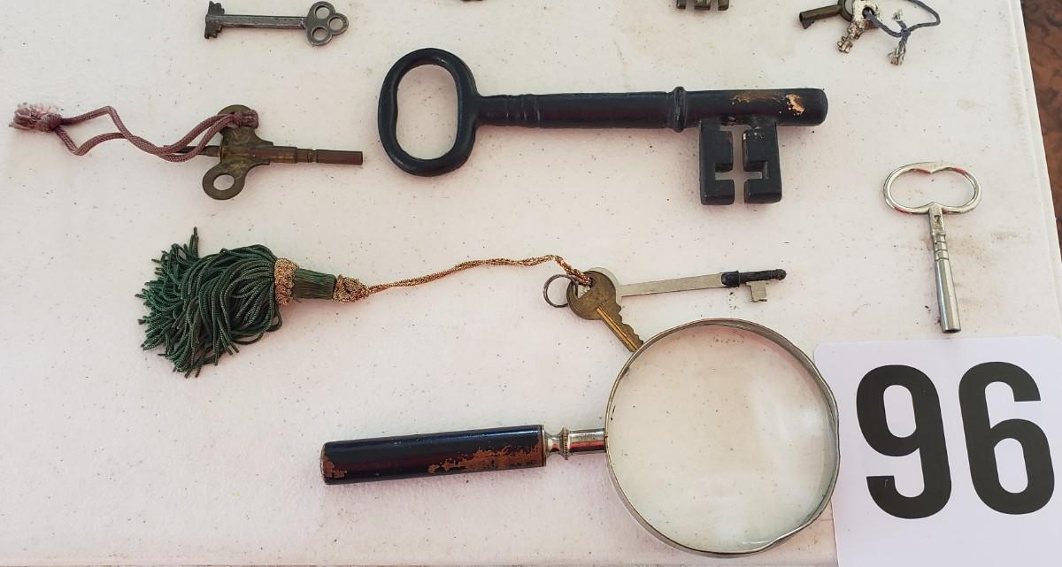 Key Lot | EstateSales.org