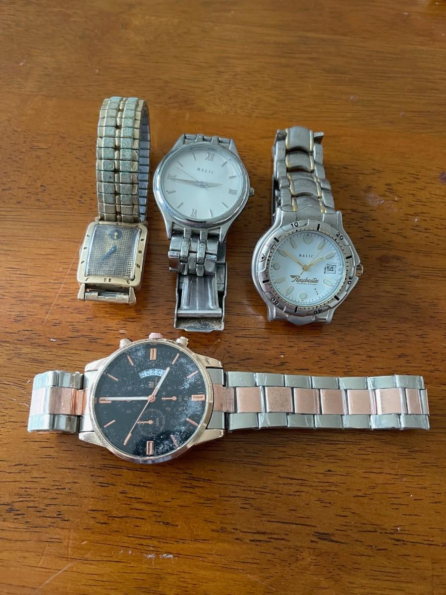 Wrist Watch Lot | EstateSales.org