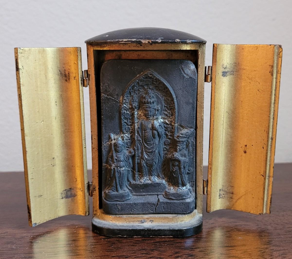 Lot 36: Antique Japanese Buddhist Portable Shrine - Updated with ...