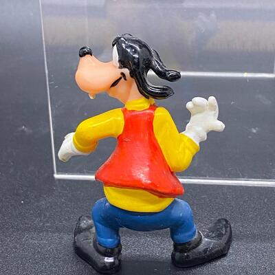 Walt Disney Goofy Plastic Vinyl Miniature Figurine Figure Toy ...