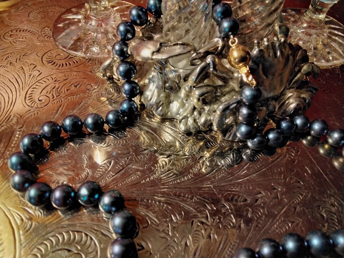 17" 7.5mm to 8.5mm Graduated Rare Blue Pearl Necklace With 14k Gold ...