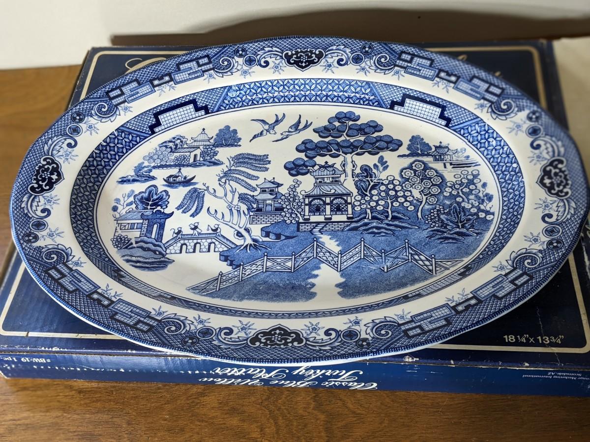 Classic Blue Willow Turkey Platter, Like New | EstateSales.org