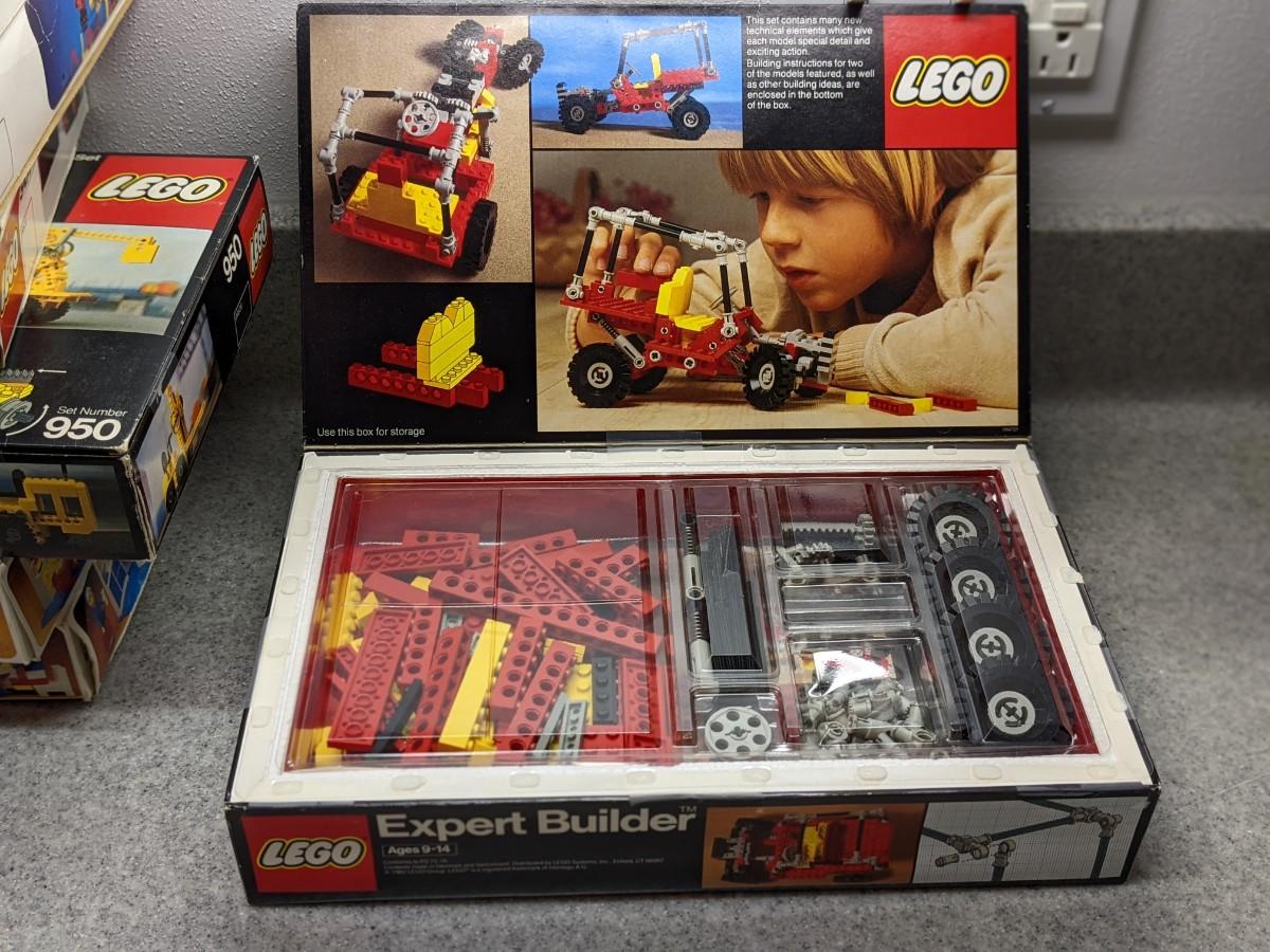 NIB Lego Expert Builder Set #2 | EstateSales.org