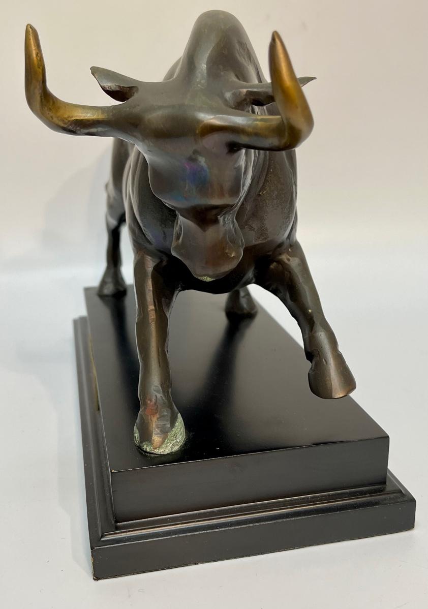 Merrill Lynch Bronze Brass Bull Statue Award Commemorative Statuette ... Merrill Lynch Bronze Brass Bull Statue Award Commemorative Statuette ...