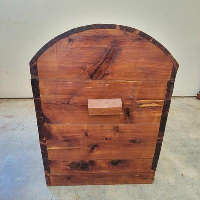 Round Top Cedar Chest (G-DW) | EstateSales.org