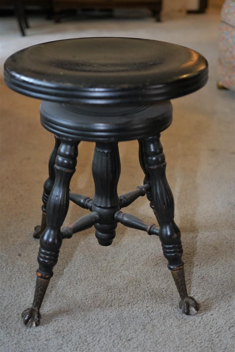 ANTIQUE EARLY 1900'S CLAW FOOT PIANO STOOL WITH SWIVEL SEAT ...