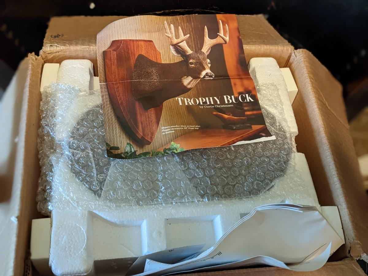 NIB The Danbury Mint "Trophy Buck" | EstateSales.org