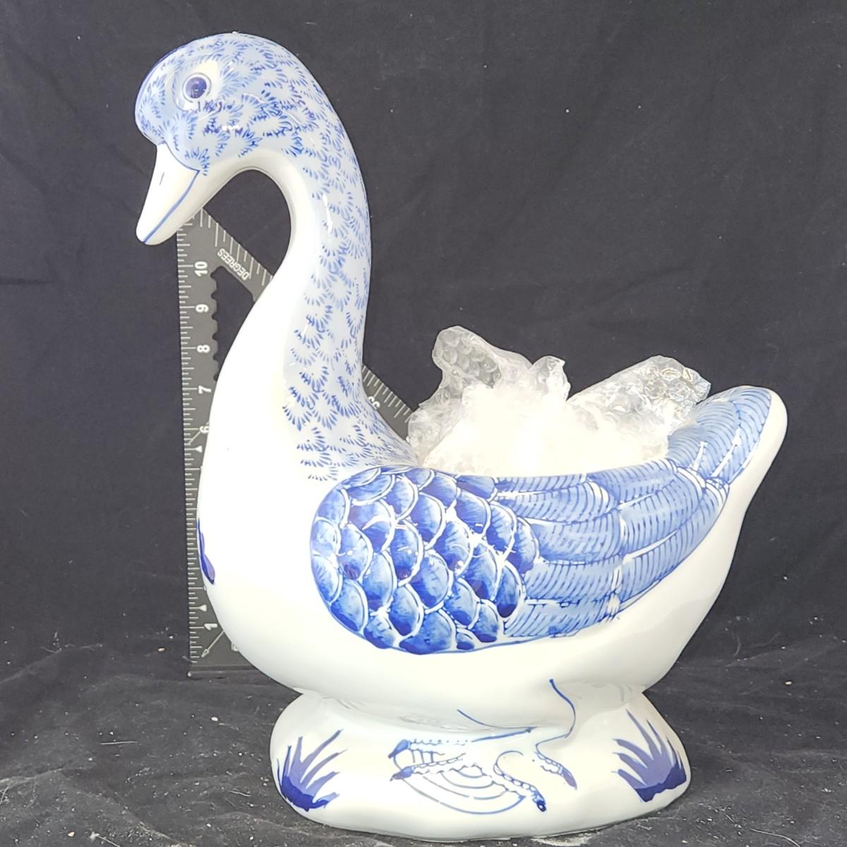 Blue Goose Figure | EstateSales.org