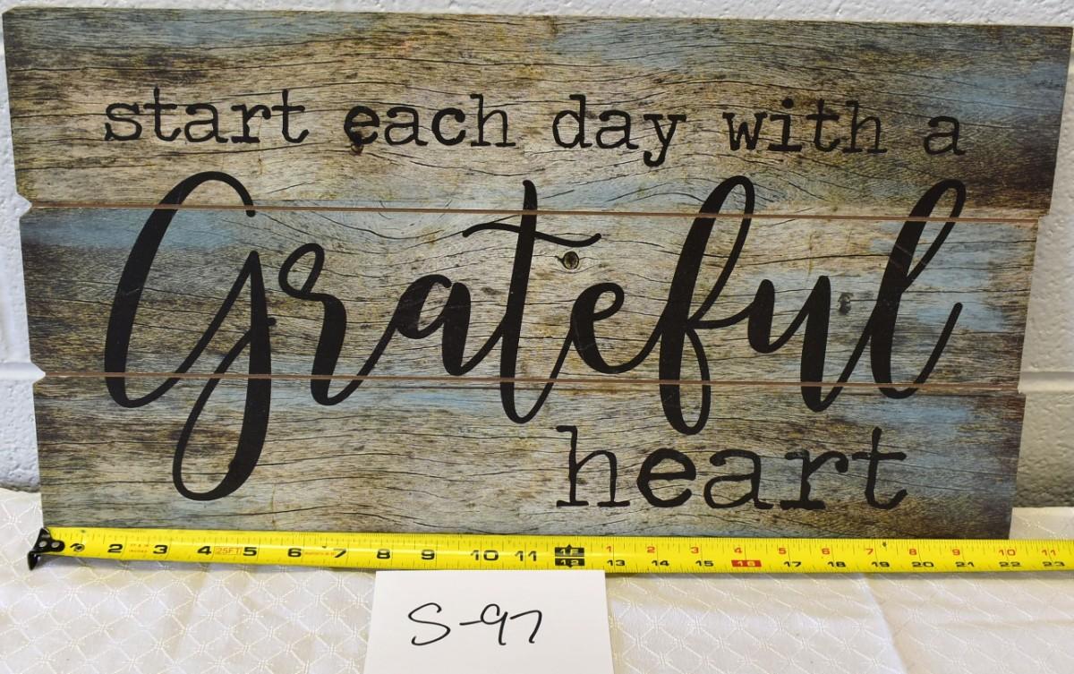 Grateful Sign | EstateSales.org