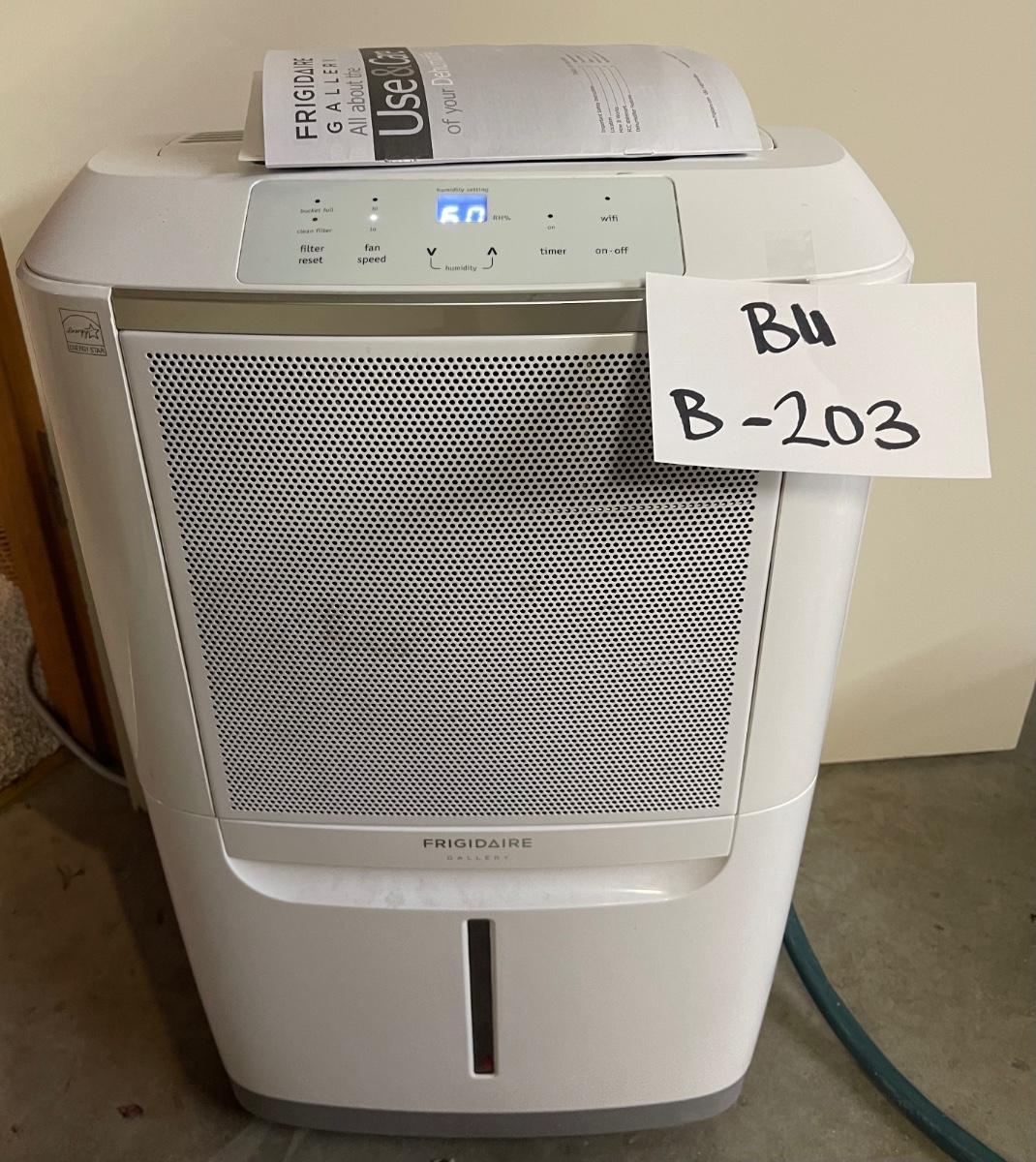 Frigidaire Dehumidifier | EstateSales.org