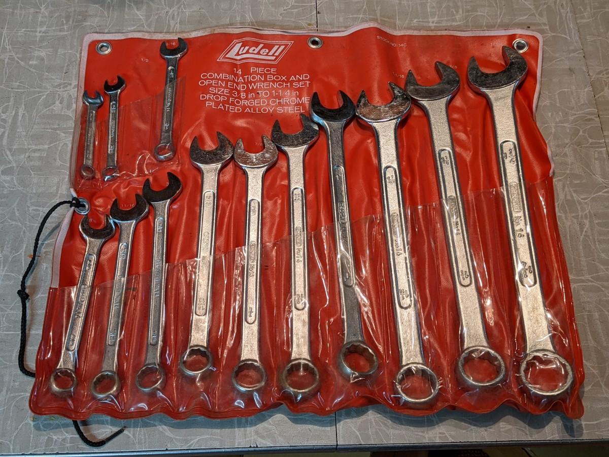 Set of Ludell Wrenches, 1 missing | EstateSales.org