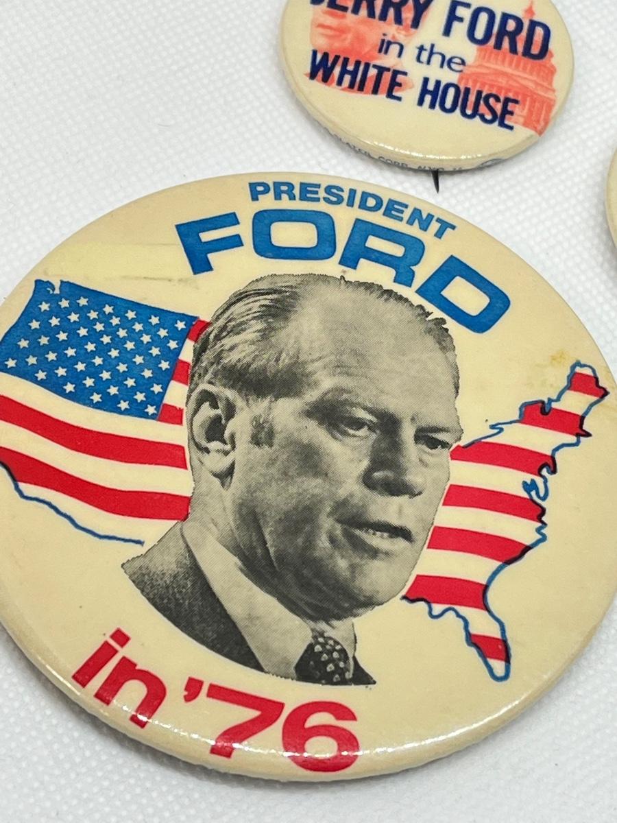 LOT 22: Gerald Ford 1976 Presidential Campaign Buttons | EstateSales.org