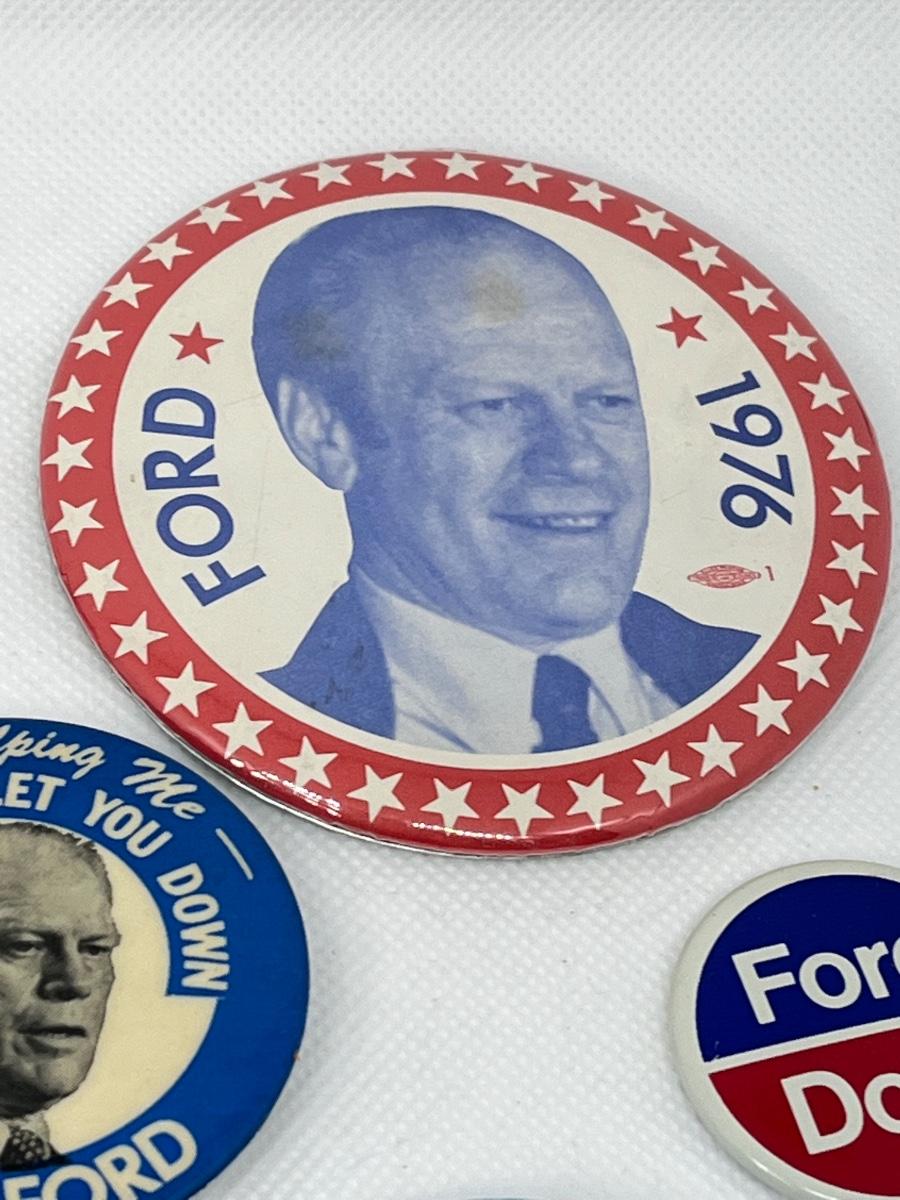 LOT 22: Gerald Ford 1976 Presidential Campaign Buttons | EstateSales.org