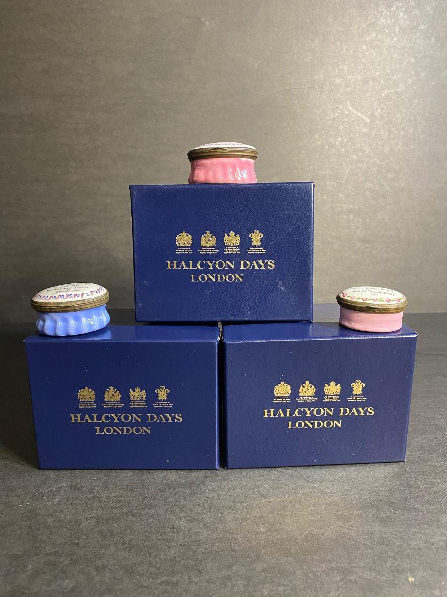 LOT 168: Halcyon Days London Pill/Trinket Box | EstateSales.org