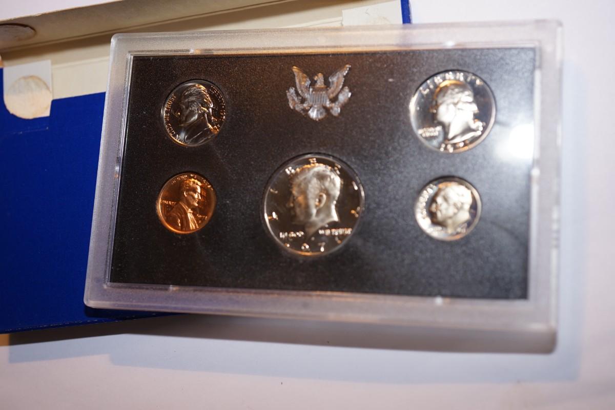 1971 PROOF SET | EstateSales.org