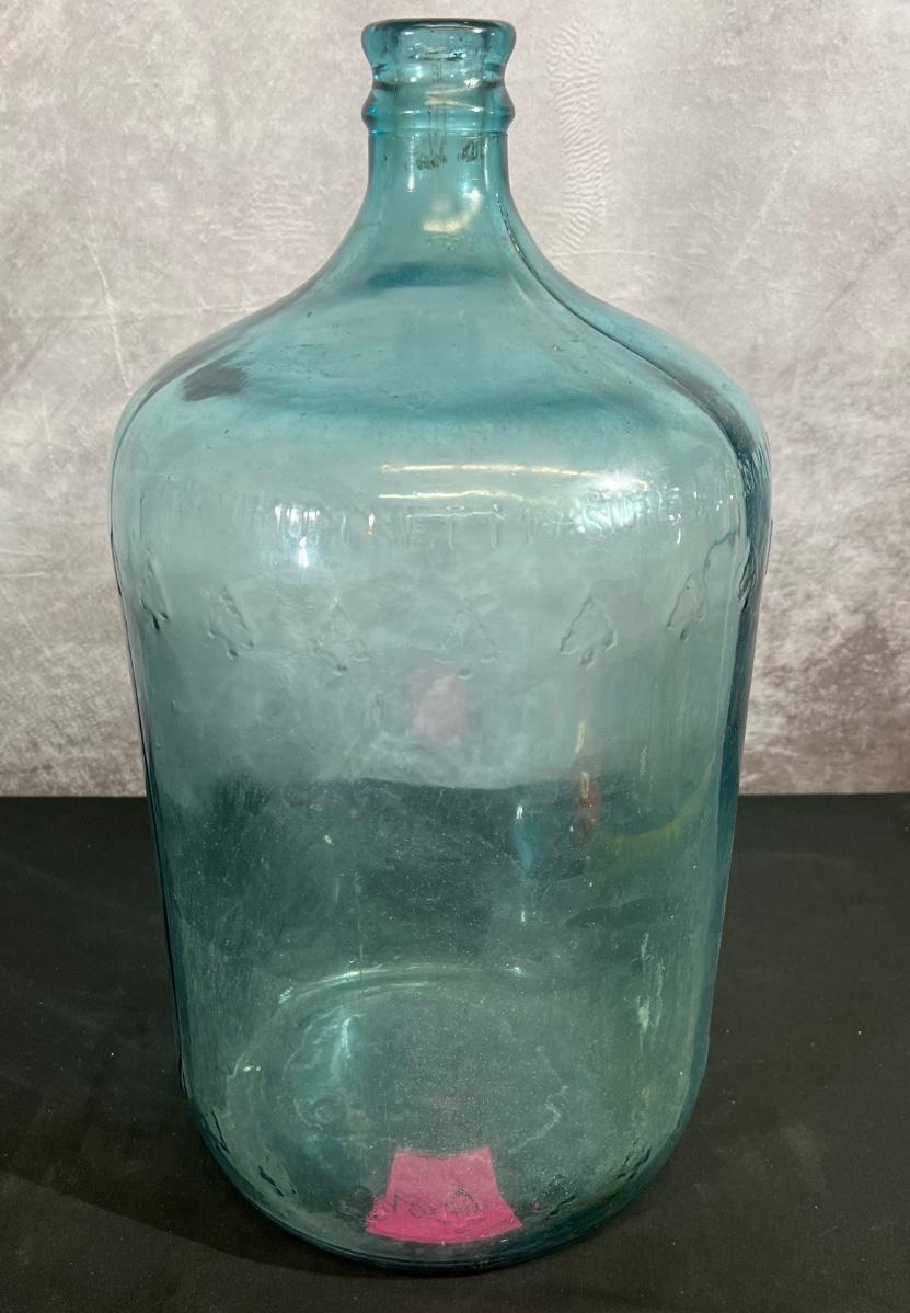 Vintage 5 Gallon Glass Arrowhead Bottle | EstateSales.org