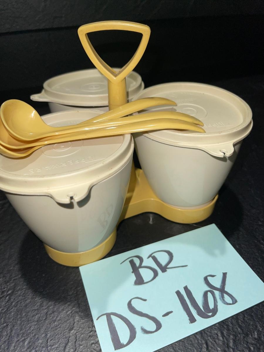 Tupperware relish container | EstateSales.org