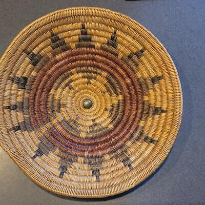 Lot 115: Antique/Vintage Native American Wedding Basket | EstateSales.org