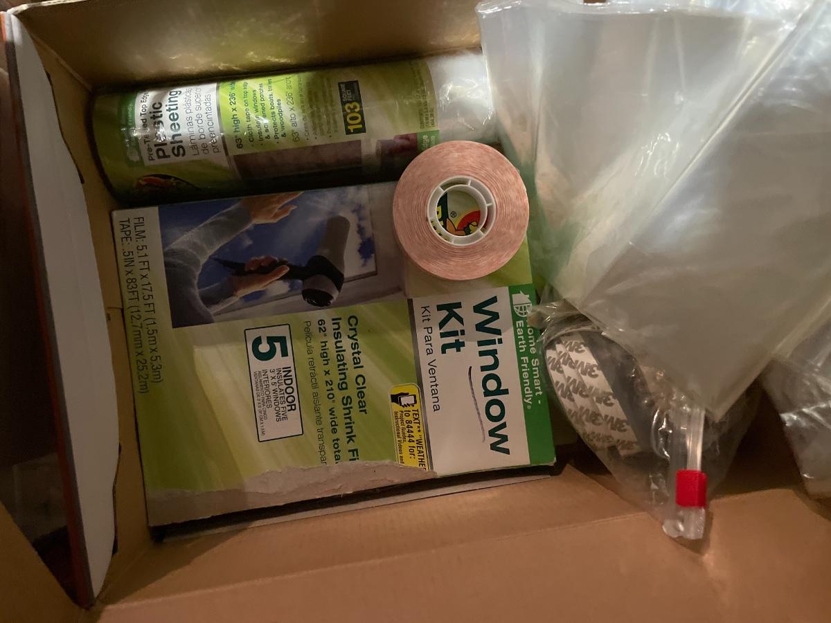 Window kit | EstateSales.org