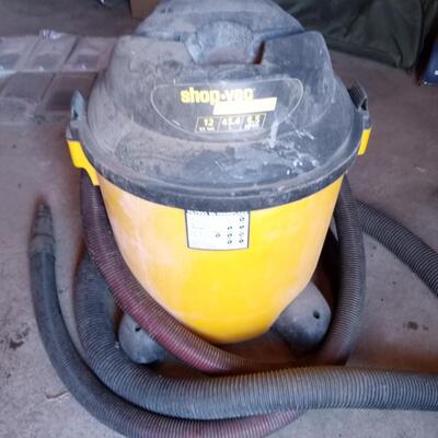 LOT 44 SHOP VAC ULTRA PRO 12 GALLON (SDS) | EstateSales.org