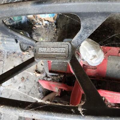 Vintage Snapper Riding Mower 12.5 HP B&S | EstateSales.org
