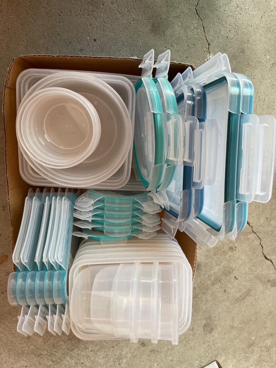 G5-Plastic Containers | EstateSales.org