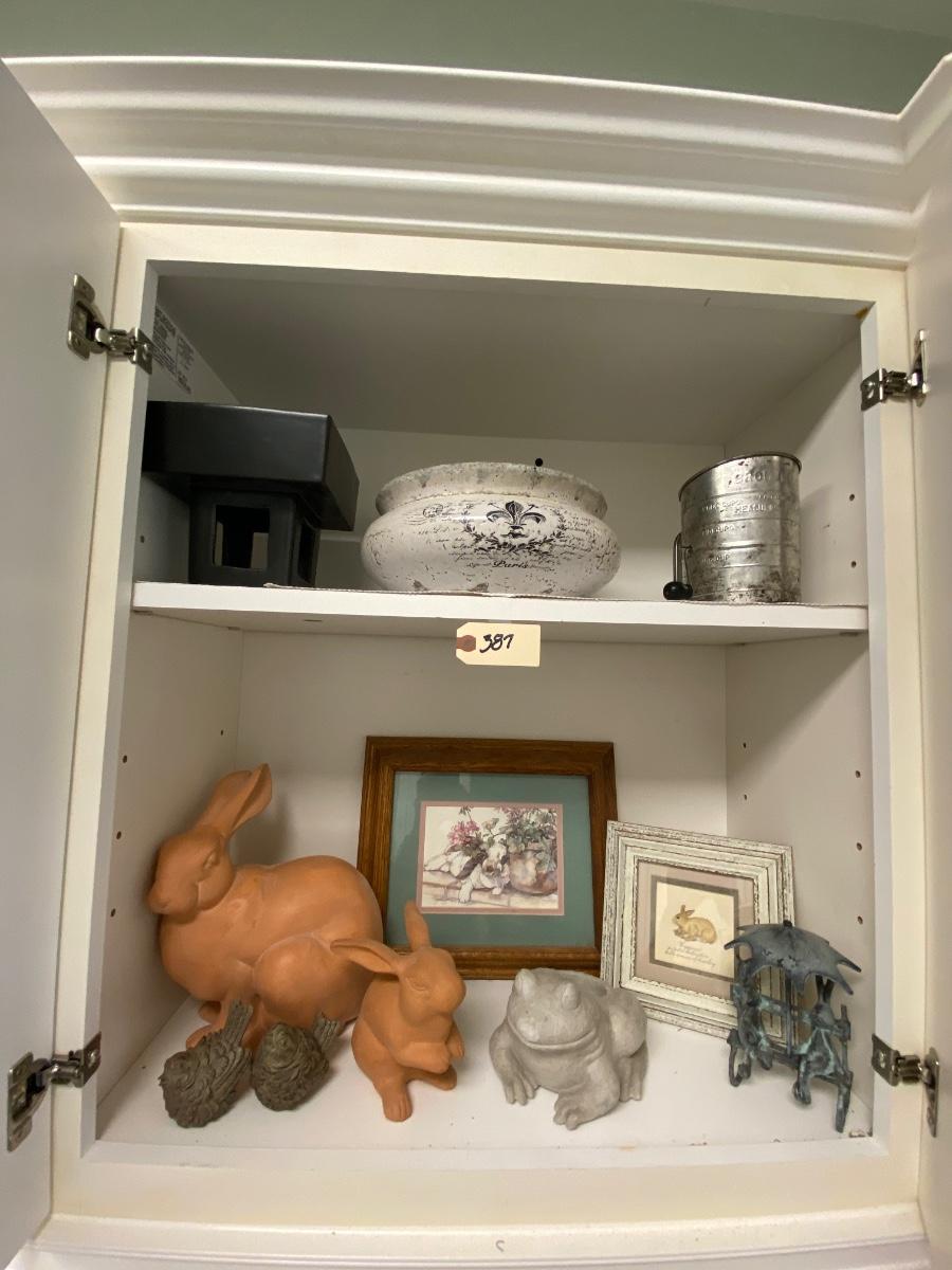 Home Décor Lot | EstateSales.org