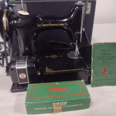 Vintage Singer Model 221-1 Sewing Machine in Original Box with ...