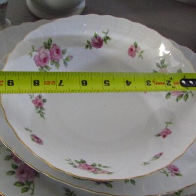 Huge Set of Craftsman China- Caprice Pattern (357)- Approx 133 Pieces ...