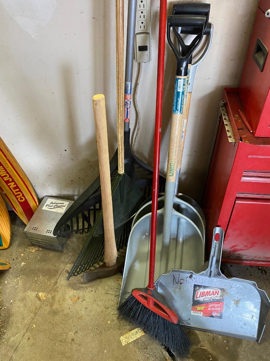 G13 Three shovels, to rakes, one ax, etc. | EstateSales.org