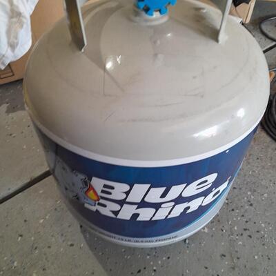 LOT 91 FULL BLUE RHINO PROPANE BOTTLE (2) | EstateSales.org