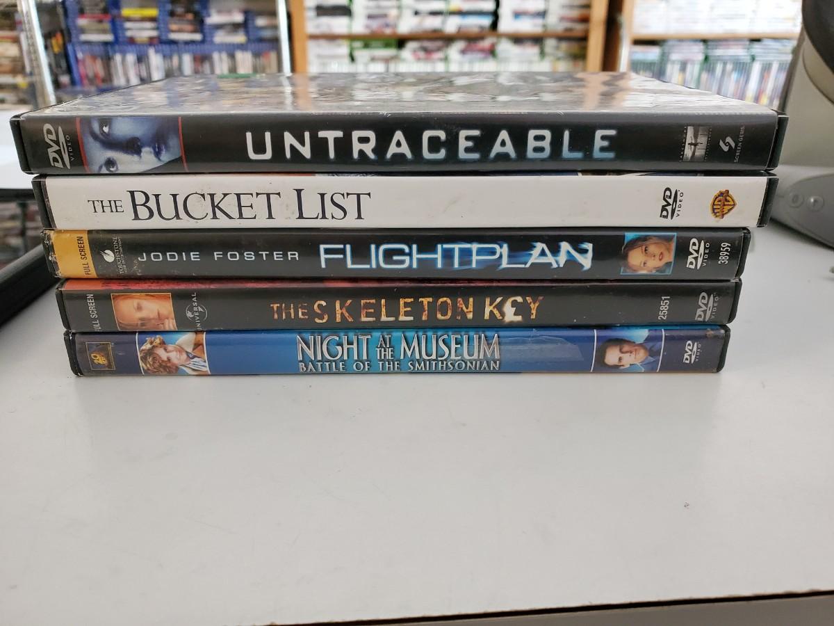 Lot of 5 dvds | EstateSales.org