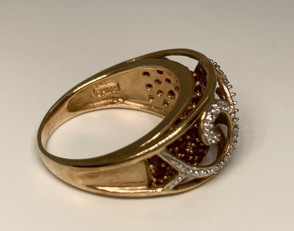 Tw 7.2g 14k MEDA Yellow Gold Ruby & Diamond Chip Ring sz8 | EstateSales.org